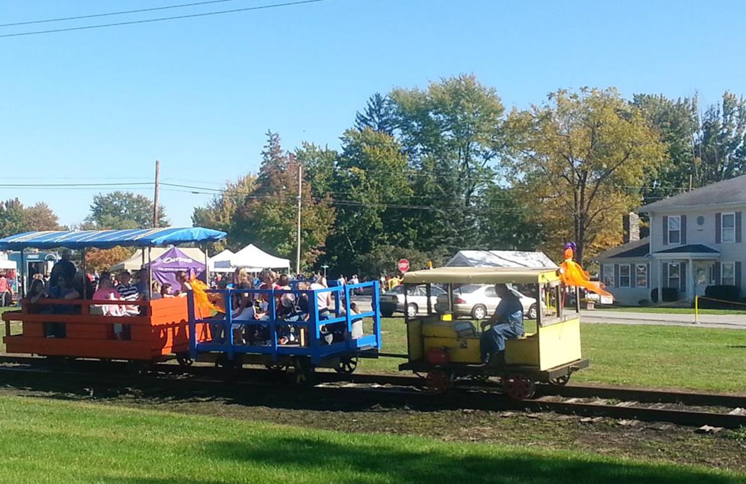 Toledo, Lake Erie & Western Railway and Museum - Right Size Life