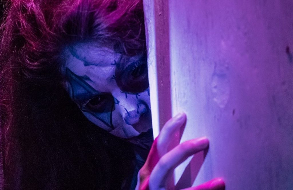 Scream Acres - Right Size Life