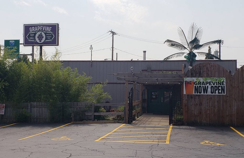 The Grapevine Bar and Grill - Right Size Life